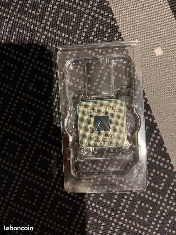 Barrette de ram 16go avec processeur - Accessoires informatique