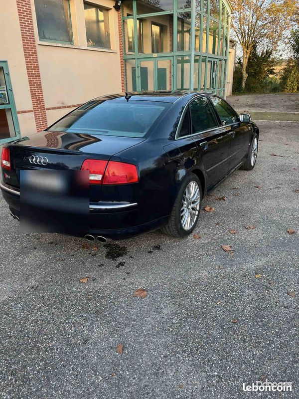 Magnifique Audi s8 v10 5.2 v10 - Voitures