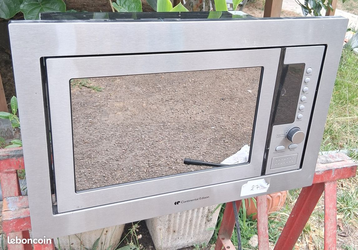 Four encastrable micro-ondes et grill CONTINENTAL EDISON - Électroménager