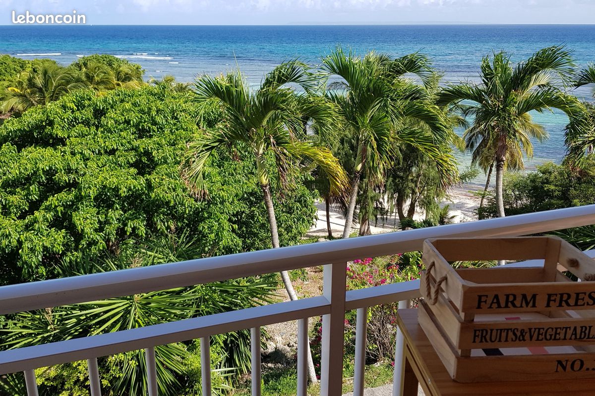 Anse des Rochers KORAYAZUR, appartement ds villa, grande vue mer ...