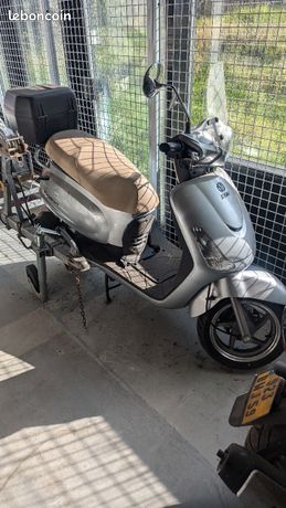 Motos d’occasion, scooters... Nord-Pas-de-Calais - page 6 - leboncoin