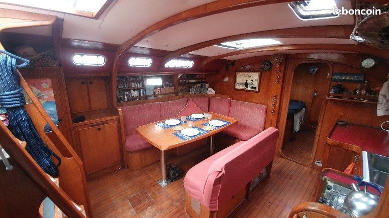 Sun Kiss 45 - 1984 - Equipé grand voyage - Nautisme