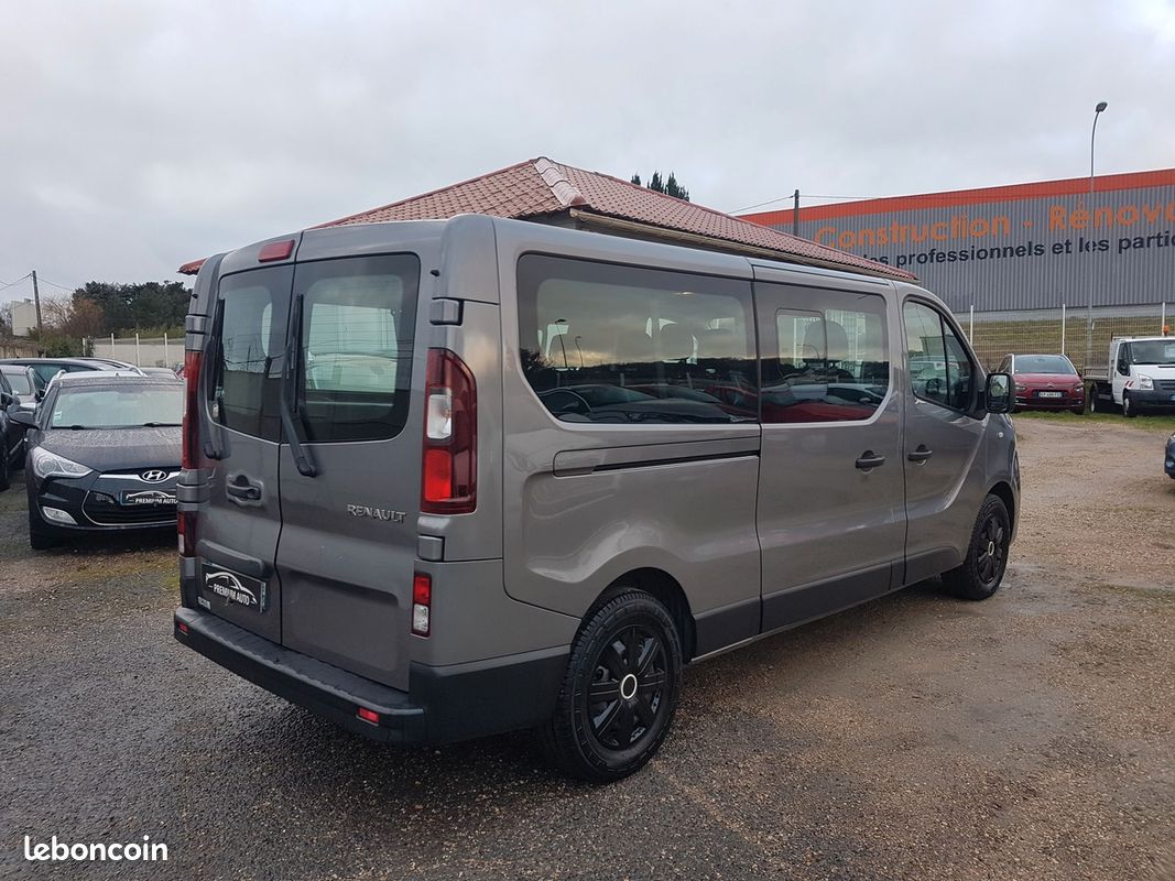 RENAULT Trafic III Combi L2H1 1.6 DCI 120 ZEN Bvm6 9 Places 168.000 Km ...