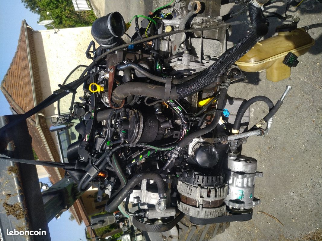 Moteur Peugeot 2l HDi 90cv - Équipement auto