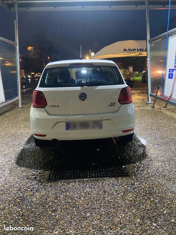 Polo AllStar 1.4 tdi 90cv 2016 - Voitures