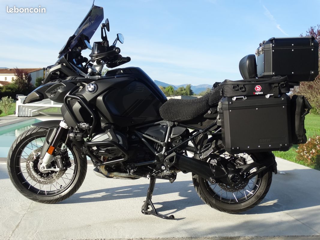 BMW 1250 GSA Adventure Triple Black Rabaissée option 719 Akrapovic Full ...