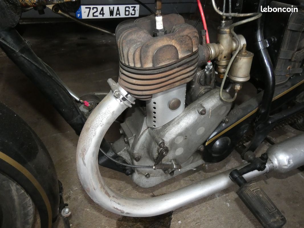 Moto Peugeot P112 - Motos