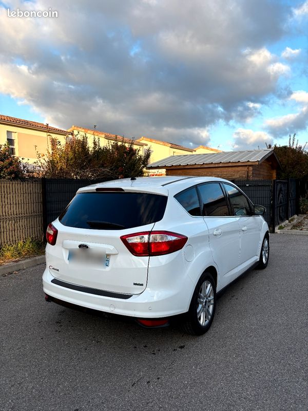 Ford c-max - Équipement auto