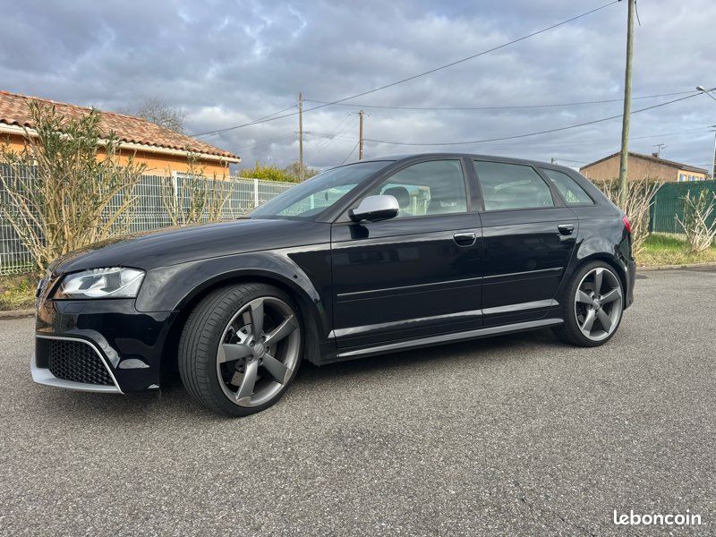 Audi rs3 8p - Voitures