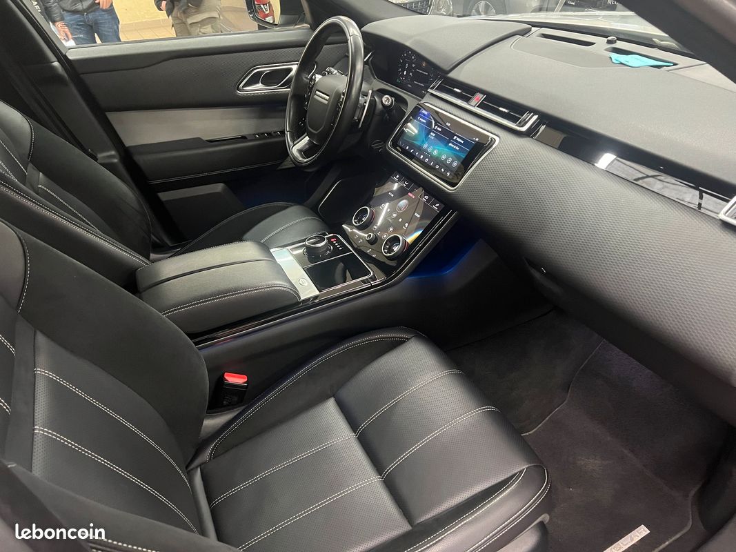 Land Rover Range Rover Velar 3.0L D300 BVA R-Dynamic - Voitures