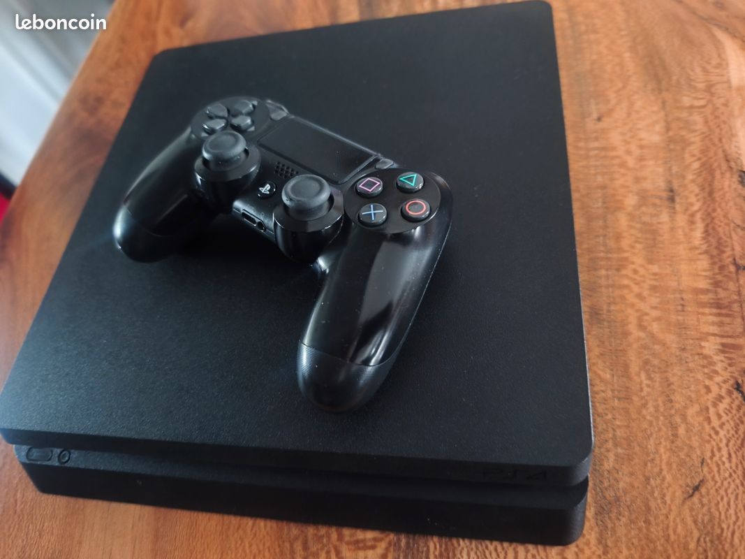 Ps4 Slim - Consoles