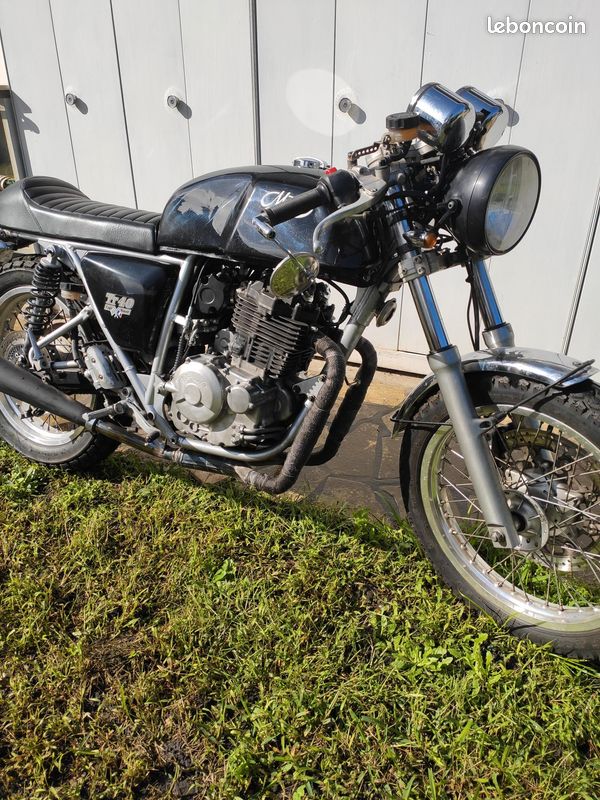 400 TT 40 permis A2 - Motos