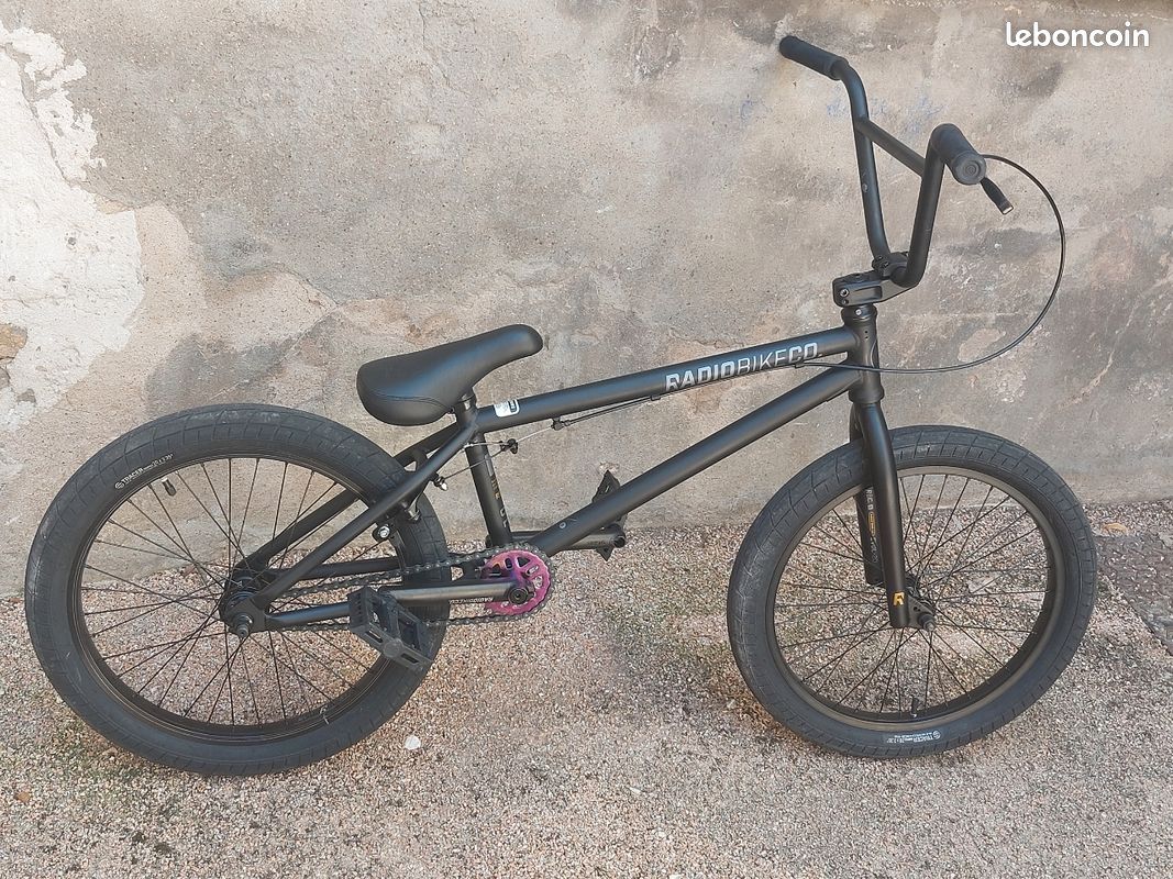 Bmx Freestyle Radio 20.5 pouce - Vélos