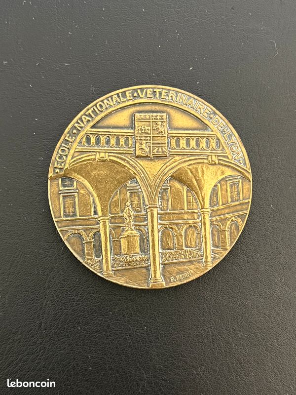Médaille "Ecole vétérinaire de LYON" - Bicentenaire 1762 1962 - Collection