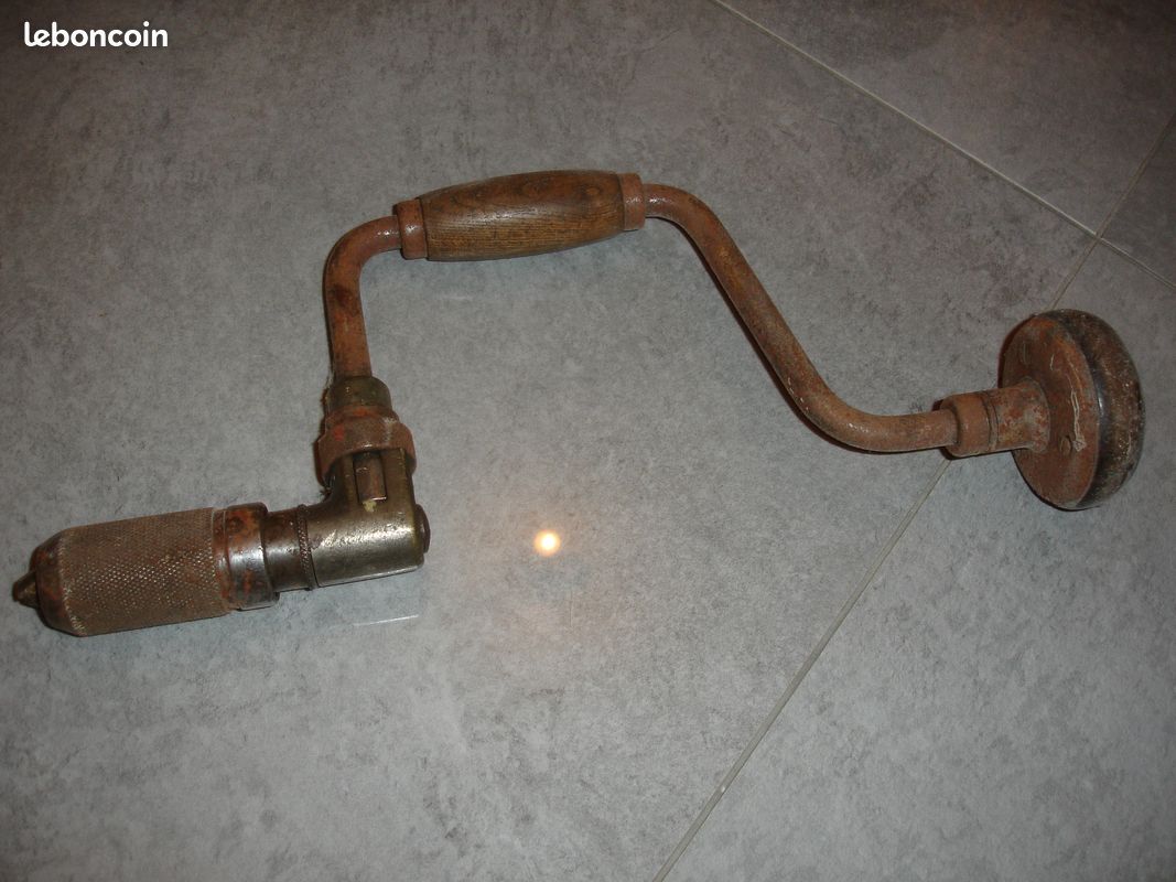 Ancienne chignole villebrequin à main collector très bon état - Collection