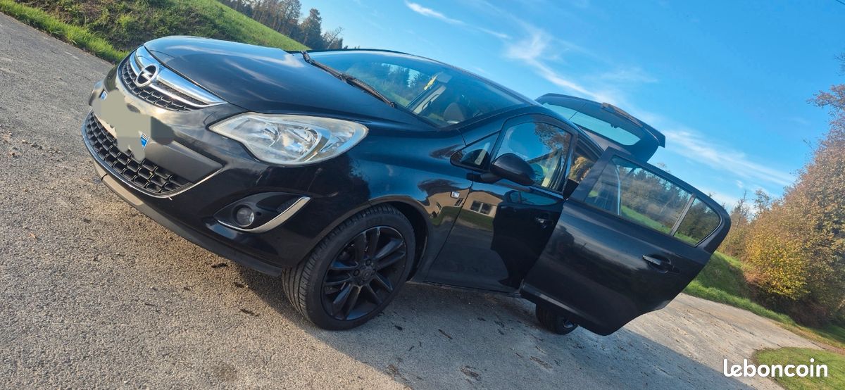 Opel corsa - Voitures