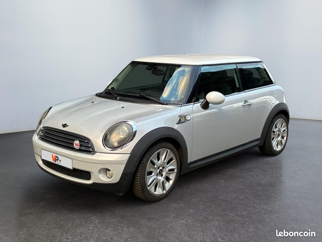 Mini Hatch R56 1.6i - 120 Cooper 50 Camden - Voitures