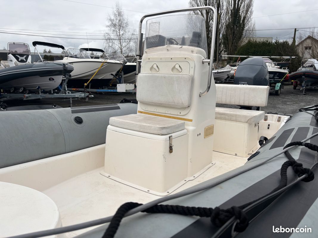 Semi rigide ZODIAC PRO 12 MAN + 80 cv YAMAHA - Nautisme
