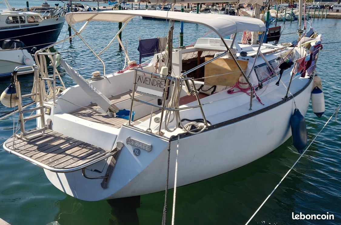 Neptune 94 avec place de port - Nautisme