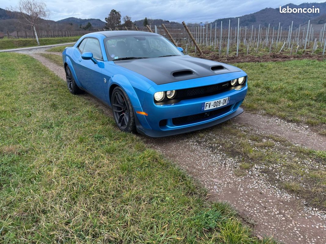 Dodge Challenger SRT Hellcat Widebody - Voitures