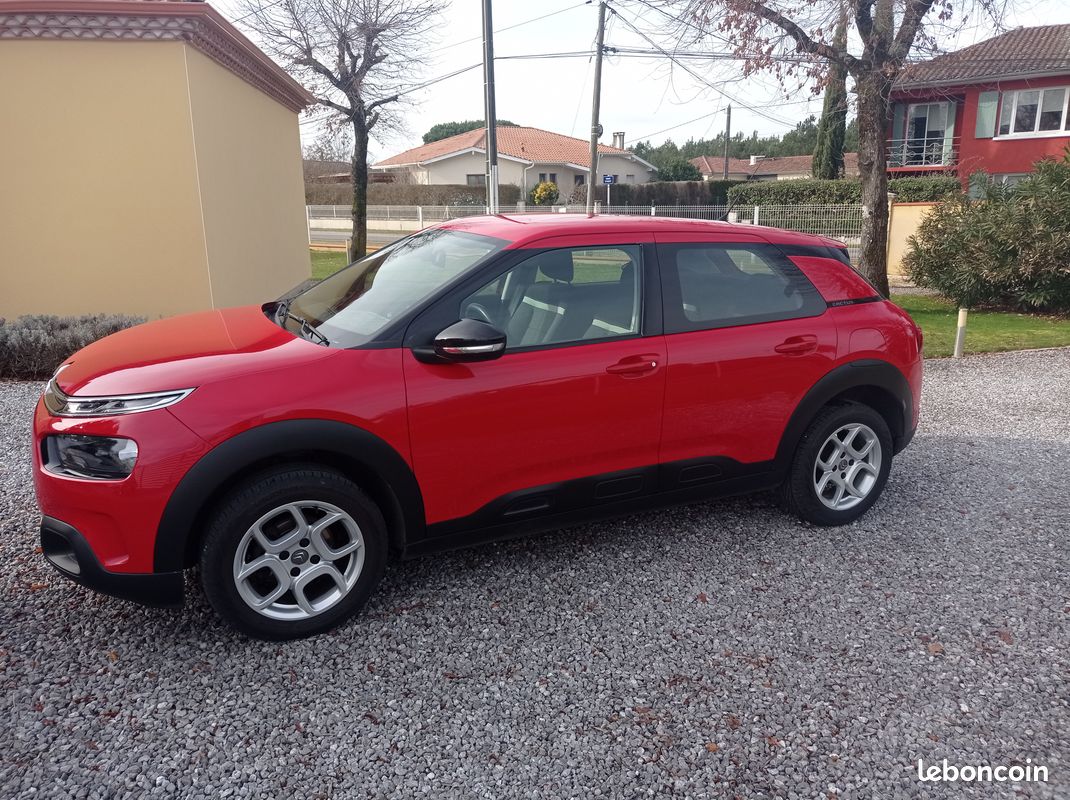 C4 CACTUS 1.2 PURETECH 100CV FEEL 79200 kms 05/2018 - Voitures
