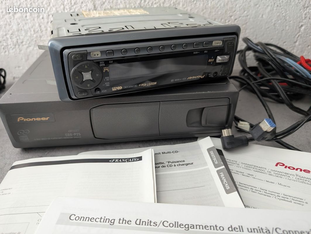 Pioneer KEH-P7800R + son chargeur CD + Notices + cables - Équipement auto