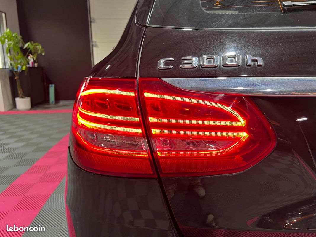 MERCEDES CLASSE C BREAK 300 h 7G-Tronic Plus entretien à jour/toit ouvrant - Voitures