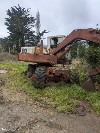 Pelle poclain -BTP - Chantier gros-oeuvre d'occasion - leboncoin