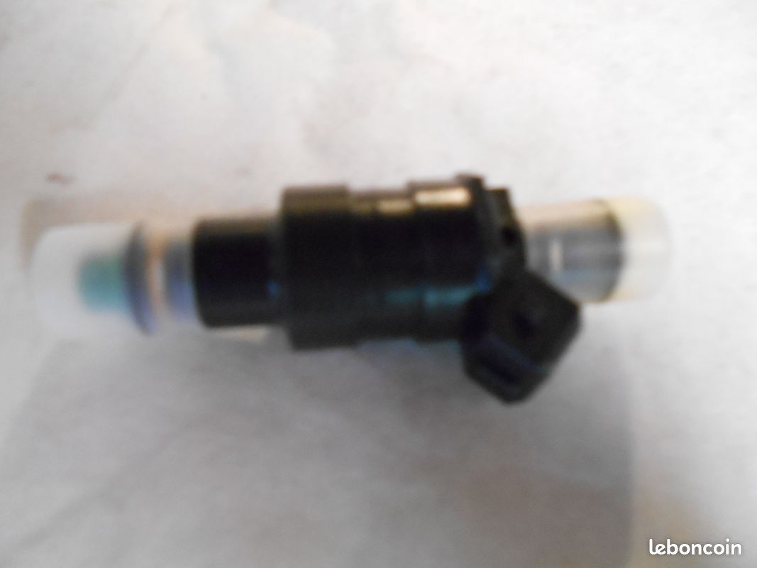 Injecteur électrique FORD Granada Sierra EFI - Équipement auto