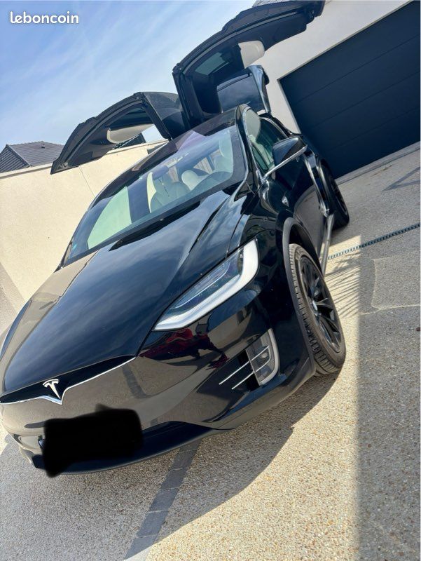 Tesla model X long range Raven 100kw 7 places - Voitures