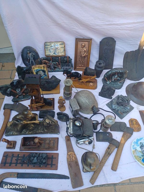 Mineur ( beaucoup d affaires( - Collection