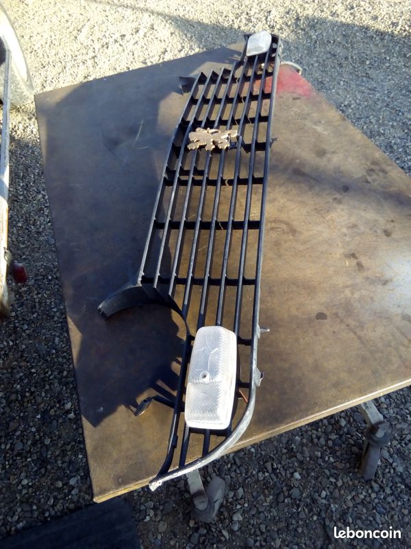 204 (calandre) - Équipement auto