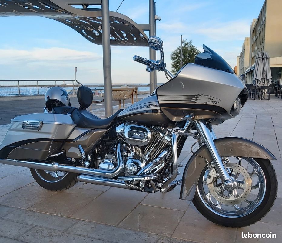 Harley davidson - Motos