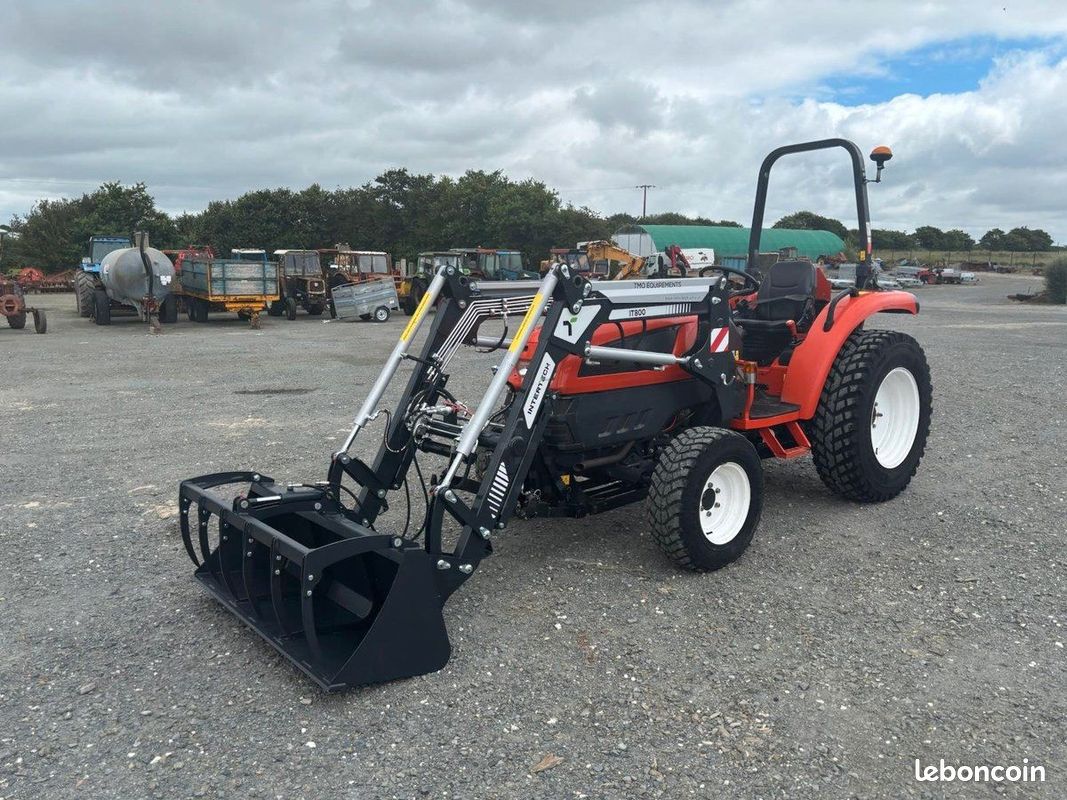 Kioti EX 50 HST - Tracteurs