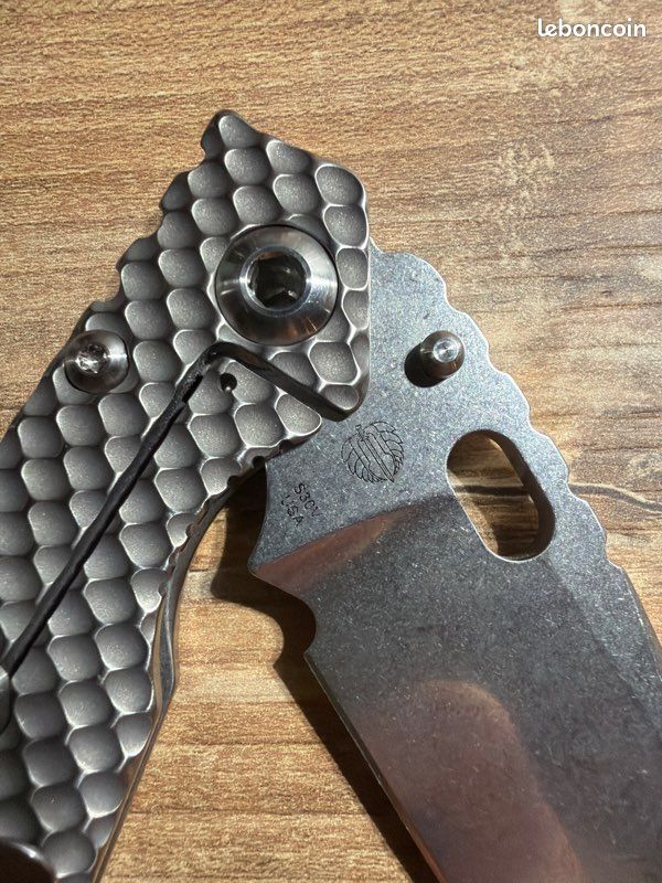 Strider SMF DGG full titane acier S30V - Collection