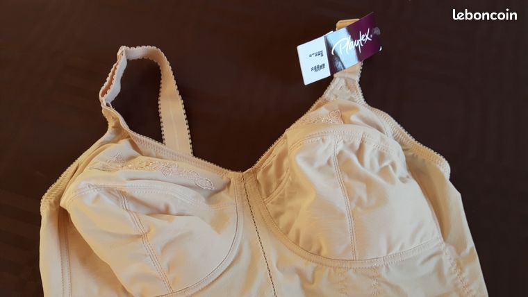 Gaine Playtex d’occasion | Plus que 4 à -65%