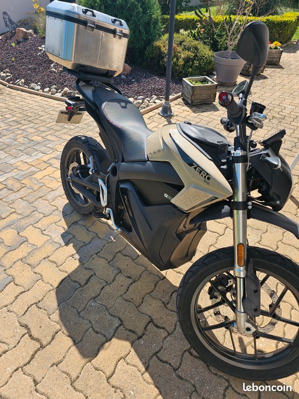 Moto 125 DS 2023 - Motos