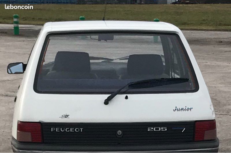 Toutes pièces Peugeot 205 - Équipement auto