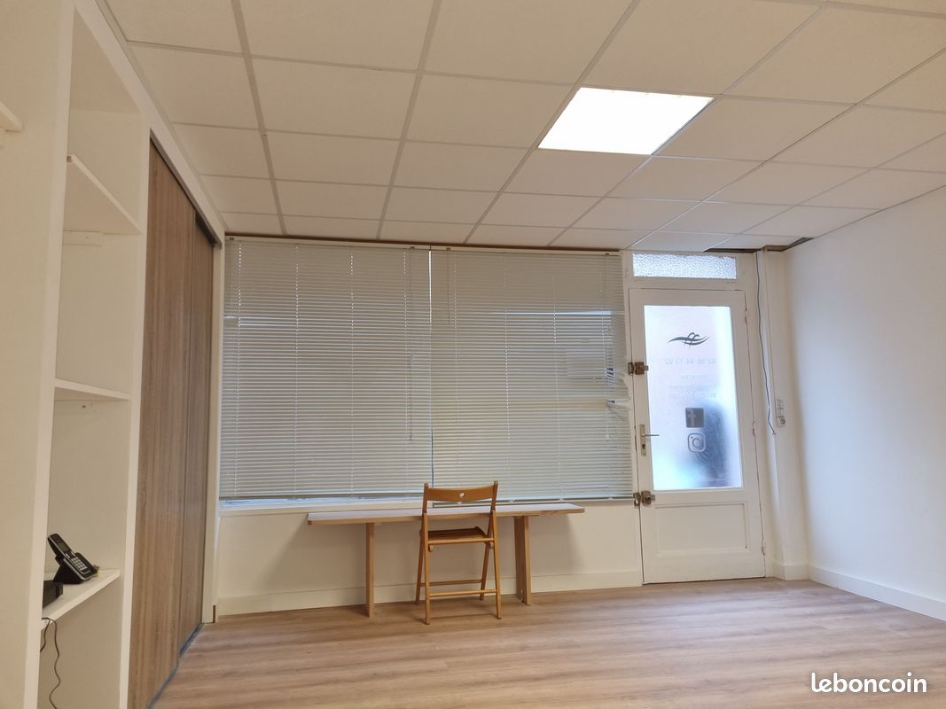 Travaux d'isolation et aménagement d'intérieur PLACO , PEINTURE , SOL ...