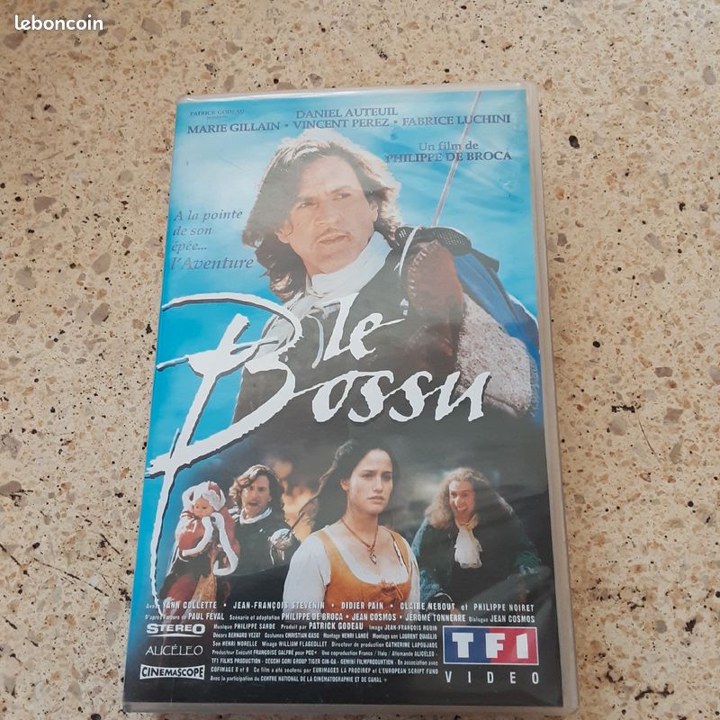 Le bossu en VHS - DVD - Films