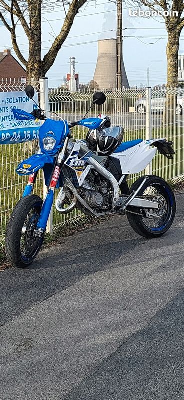 125 tm smr double monte entièrement neuve - Motos