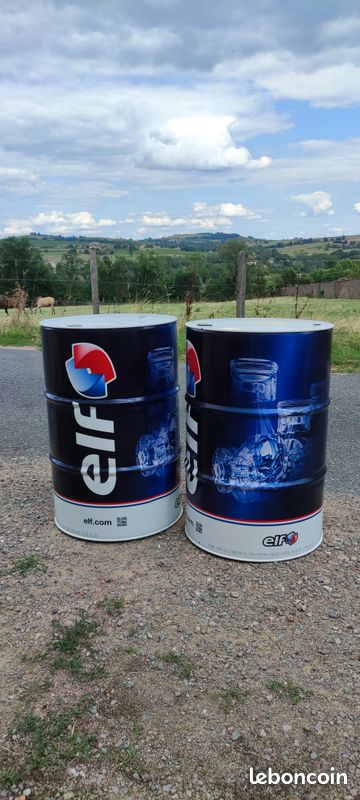 Futs bidons 200 litres en métal - Bricolage
