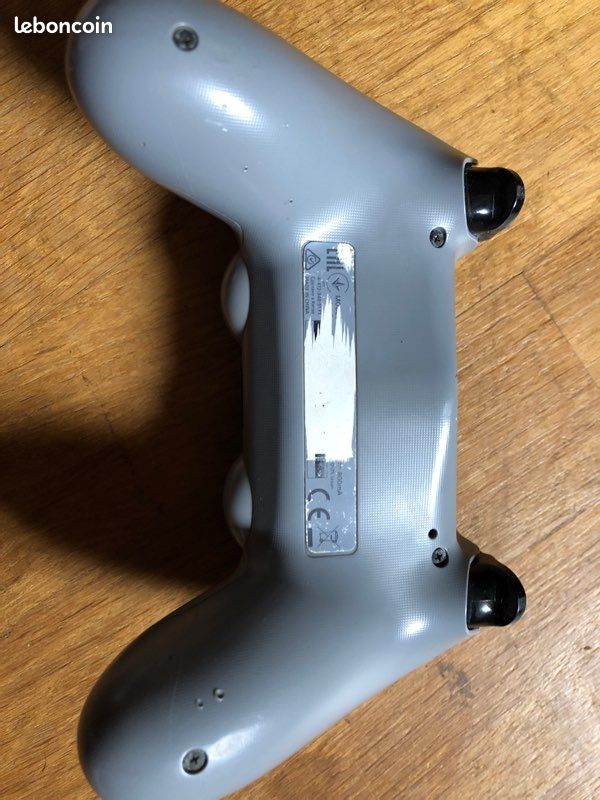 Manette de Ps 4 des 25 ans de la PlayStation - Consoles