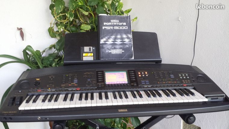 Yamaha Psr 8000 d’occasion | Plus que 2 à -65%