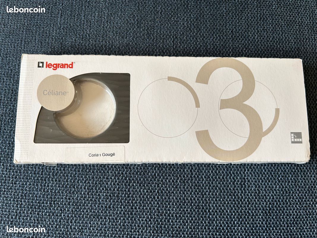 Plaque de finition Triple Céliane CORIAN GOUGÉ 069023 - NEUVE - Bricolage