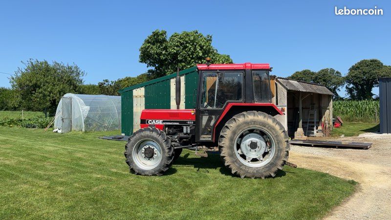 Case ih 833 - Tracteurs