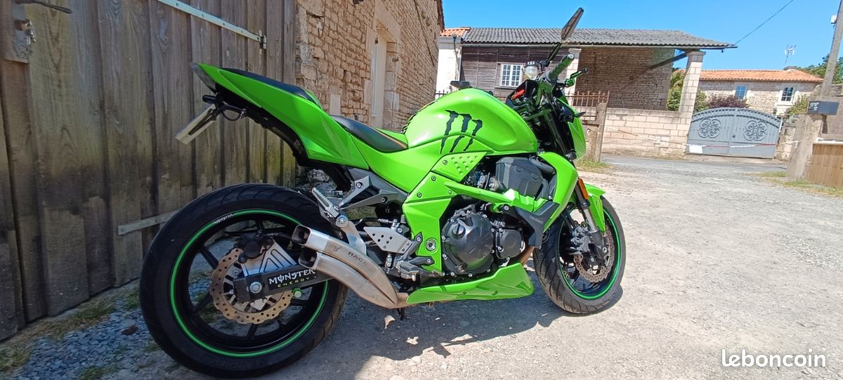 Kawasaki Z750 - Motos