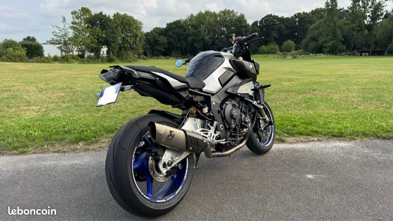 Yamaha MT 10 sp - Motos