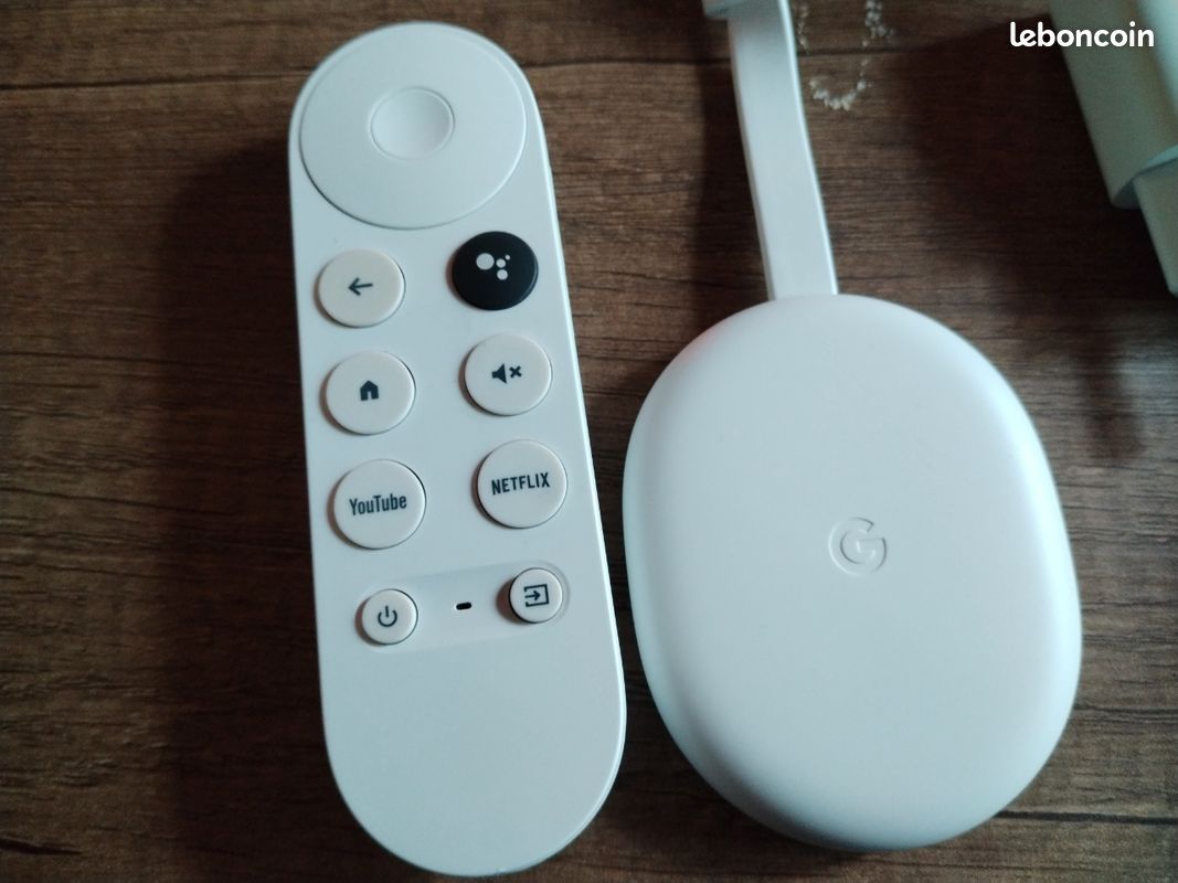 Google chromecast - Accessoires téléphone & Objets connectés