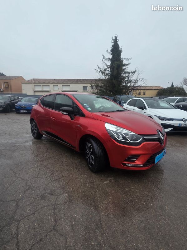 RENAULT Clio IV 5 Portes Phase 2 0.9 TCe 12V Energy S&S 75 cv x - Voitures